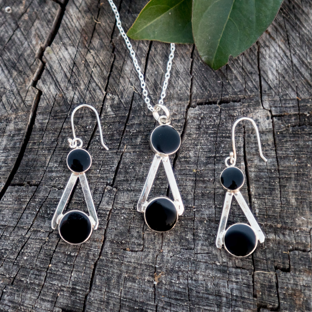 Onyx Pendant and Earring Set – Spearman Artisanry LLC